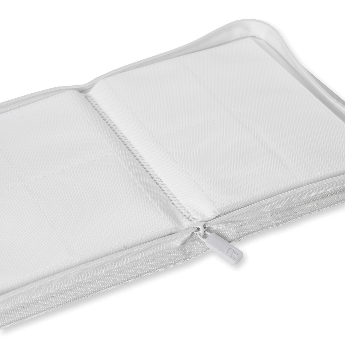 4-Pocket Exo-Tec® Zip Binder White – Paladin Cards